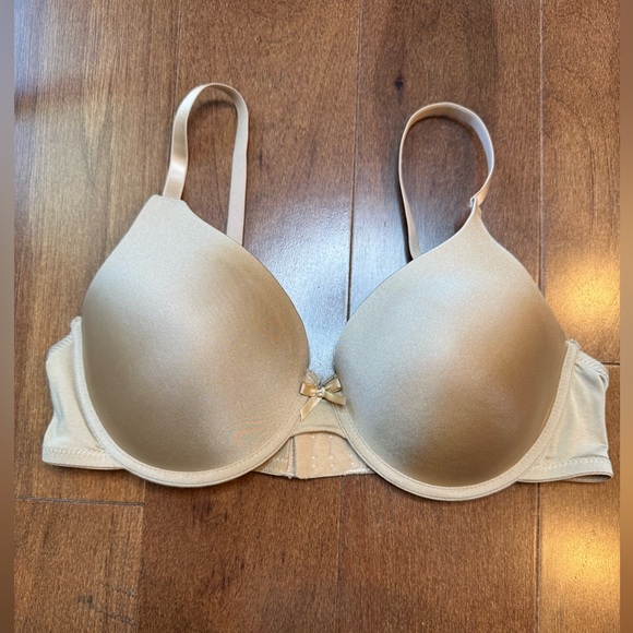 Secret Treasures | Intimates & Sleepwear | Nwot Secret Treasures ...